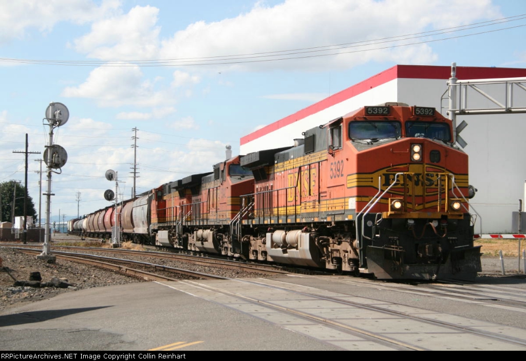BNSF 5392 East